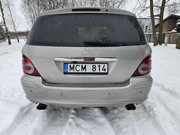 Brown Mercedes-Benz R 320 2007 in Kaunas, with an engine capacity of 3.00 L and mileage of 263 thousand km for 3750 €, photo 7 on AUTOMOTO.COM.LV