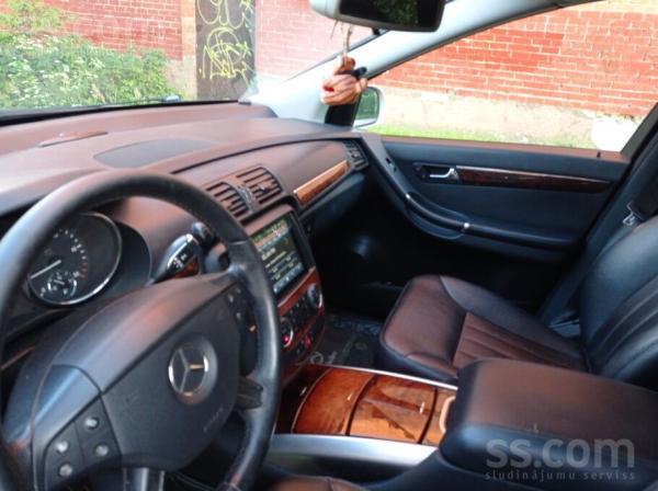 Brūns Mercedes-Benz R 320 2007 Rīga, ar dzinēja tilpumu 3.20 L un nobraukumu 389 tūkst. km par 2850 €, foto 7 vietnē AUTOMOTO.COM.LV