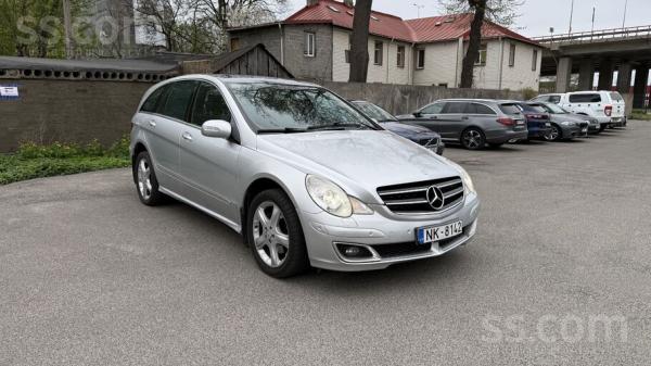 Mercedes-Benz R 320 2005 in Riga, with an engine capacity of 3.00 L and mileage of 287 thousand km for 4450 €, photo 1 on AUTOMOTO.COM.LV