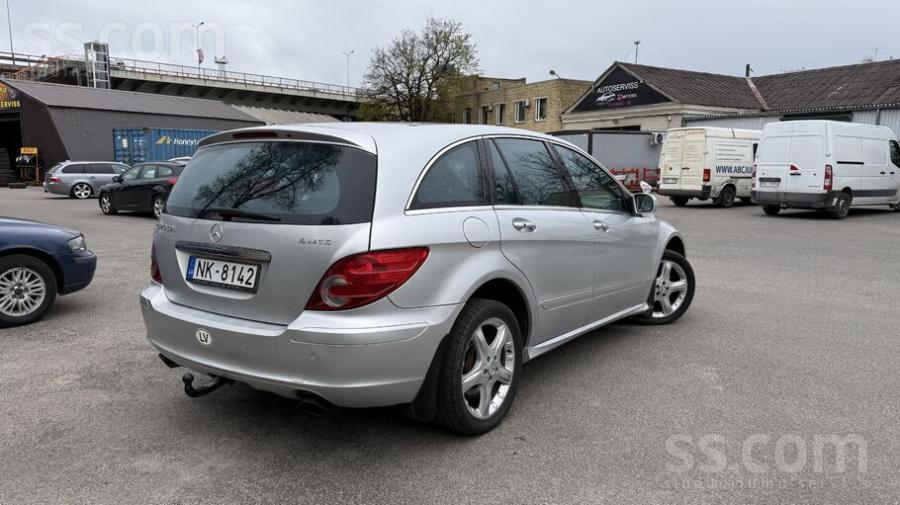 Mercedes-Benz R 320 2005 Rīga, ar dzinēja tilpumu 3.00 L un nobraukumu 287 tūkst. km par 4450 €, foto 8 vietnē AUTOMOTO.COM.LV