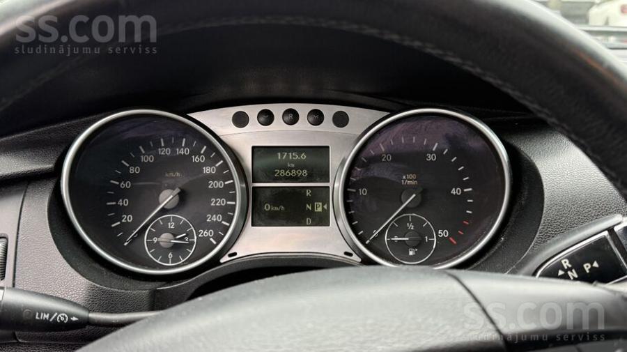 Mercedes-Benz R 320 2005 Rīga, ar dzinēja tilpumu 3.00 L un nobraukumu 287 tūkst. km par 4450 €, foto 10 vietnē AUTOMOTO.COM.LV