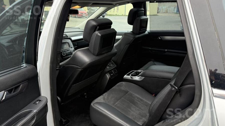 Mercedes-Benz R 320 2005 Rīga, ar dzinēja tilpumu 3.00 L un nobraukumu 287 tūkst. km par 4450 €, foto 12 vietnē AUTOMOTO.COM.LV