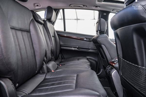 Mercedes-Benz R 320 2009 in Kaunas, with an engine capacity of 3.00 L and mileage of 262 thousand km for 7390 €, photo 10 on AUTOMOTO.COM.LV