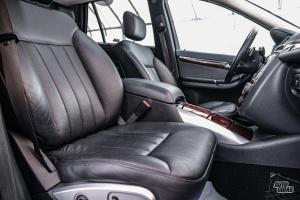 Mercedes-Benz R 320 2009 in Kaunas, with an engine capacity of 3.00 L and mileage of 262 thousand km for 7390 €, photo 13 on AUTOMOTO.COM.LV