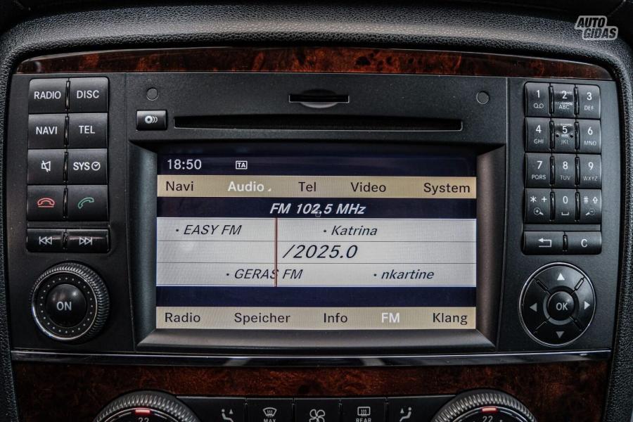 Mercedes-Benz R 320 2009 in Kaunas, with an engine capacity of 3.00 L and mileage of 262 thousand km for 7390 €, photo 28 on AUTOMOTO.COM.LV