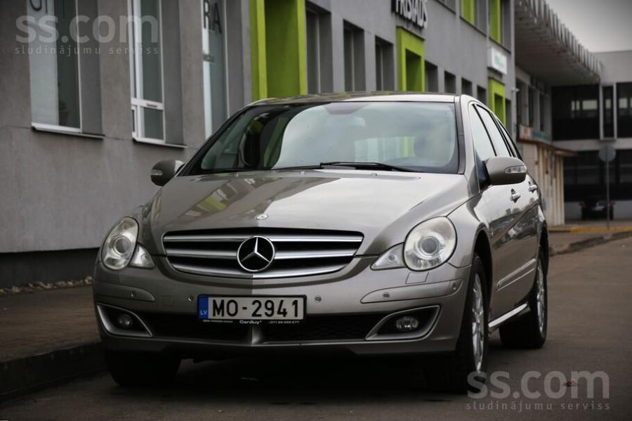 Pelēks Mercedes-Benz R 320 2006 Rīga, ar dzinēja tilpumu 3.00 L un nobraukumu 0 tūkst. km par 4995 €, foto 1 vietnē AUTOMOTO.COM.LV