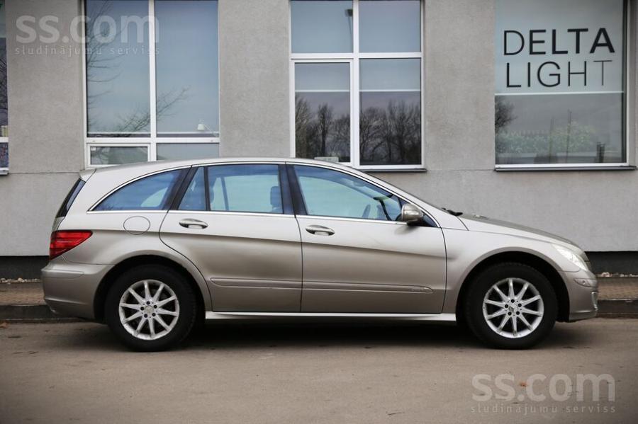 Pelēks Mercedes-Benz R 320 2006 Rīga, ar dzinēja tilpumu 3.00 L un nobraukumu 0 tūkst. km par 4995 €, foto 4 vietnē AUTOMOTO.COM.LV
