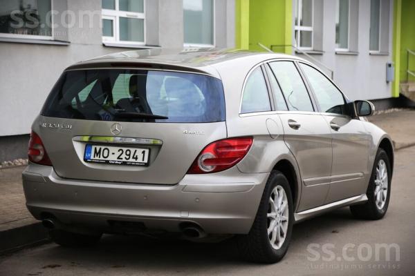 Grey Mercedes-Benz R 320 2006 in Riga, with an engine capacity of 3.00 L and mileage of 0 thousand km for 4995 €, photo 6 on AUTOMOTO.COM.LV