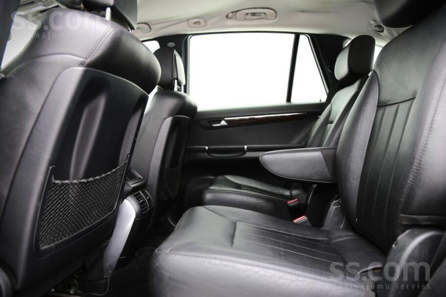 Pelēks Mercedes-Benz R 320 2006 Rīga, ar dzinēja tilpumu 3.00 L un nobraukumu 0 tūkst. km par 4995 €, foto 14 vietnē AUTOMOTO.COM.LV