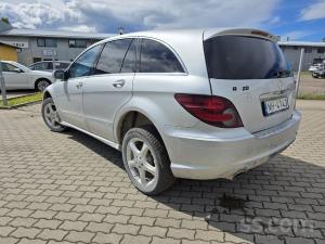 Pelēks Mercedes-Benz R 320 2006 Rīga, ar dzinēja tilpumu 3.00 L un nobraukumu 0 tūkst. km par 1800 €, foto 7 vietnē AUTOMOTO.COM.LV