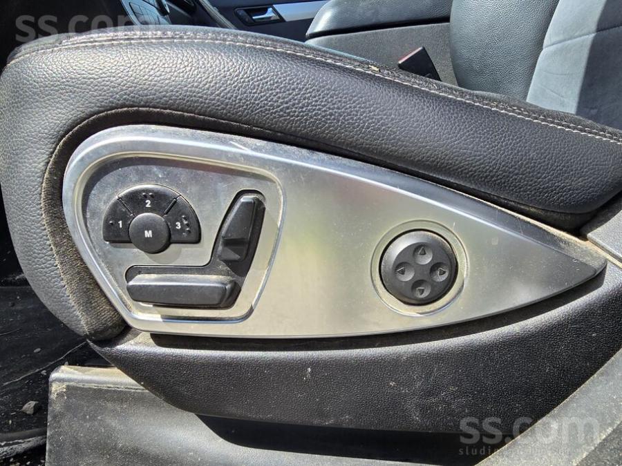 Pelēks Mercedes-Benz R 320 2006 Rīga, ar dzinēja tilpumu 3.00 L un nobraukumu 0 tūkst. km par 1800 €, foto 10 vietnē AUTOMOTO.COM.LV