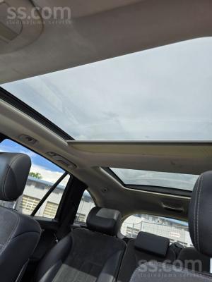 Pelēks Mercedes-Benz R 320 2006 Rīga, ar dzinēja tilpumu 3.00 L un nobraukumu 0 tūkst. km par 1800 €, foto 17 vietnē AUTOMOTO.COM.LV