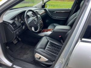 Grey Mercedes-Benz R 320 2006 in Klaipeda, with an engine capacity of 3.20 L and mileage of 288 thousand km for 3300 €, photo 10 on AUTOMOTO.COM.LV