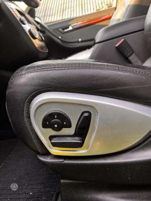 Pelēks Mercedes-Benz R 320 2006 Kaišiadorys, ar dzinēja tilpumu 2.99 L un nobraukumu 424 tūkst. km par 2790 €, foto 15 vietnē AUTOMOTO.COM.LV