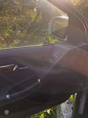 Pelēks Mercedes-Benz R 320 2006 Kaišiadorys, ar dzinēja tilpumu 2.99 L un nobraukumu 424 tūkst. km par 2790 €, foto 18 vietnē AUTOMOTO.COM.LV
