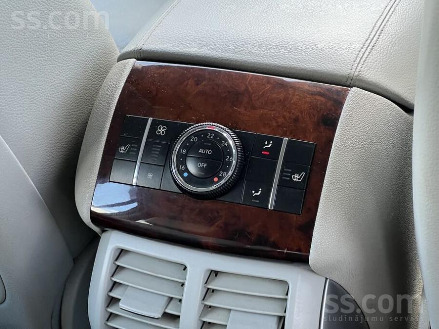 Pelēks Mercedes-Benz R 320 2006 Rēzekne, ar dzinēja tilpumu 3.00 L un nobraukumu 333 tūkst. km par 3750 €, foto 18 vietnē AUTOMOTO.COM.LV