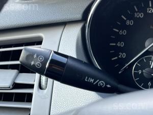 Pelēks Mercedes-Benz R 320 2006 Rēzekne, ar dzinēja tilpumu 3.00 L un nobraukumu 333 tūkst. km par 3750 €, foto 21 vietnē AUTOMOTO.COM.LV