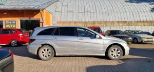 Grey Mercedes-Benz R 320 2007 in Valmiera, with an engine capacity of 3.00 L and mileage of 359 thousand km for 2550 €, photo 3 on AUTOMOTO.COM.LV