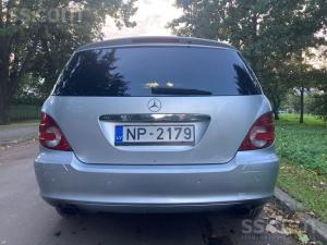 Pelēks Mercedes-Benz R 320 2007 Rīga, ar dzinēja tilpumu 3.00 L un nobraukumu 280 tūkst. km par 4900 €, foto 6 vietnē AUTOMOTO.COM.LV