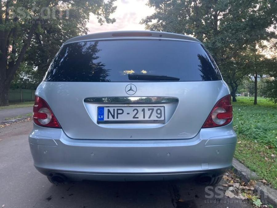 Pelēks Mercedes-Benz R 320 2007 Rīga, ar dzinēja tilpumu 3.00 L un nobraukumu 280 tūkst. km par 4900 €, foto 6 vietnē AUTOMOTO.COM.LV
