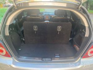 Pelēks Mercedes-Benz R 320 2007 Rīga, ar dzinēja tilpumu 3.00 L un nobraukumu 280 tūkst. km par 4900 €, foto 11 vietnē AUTOMOTO.COM.LV
