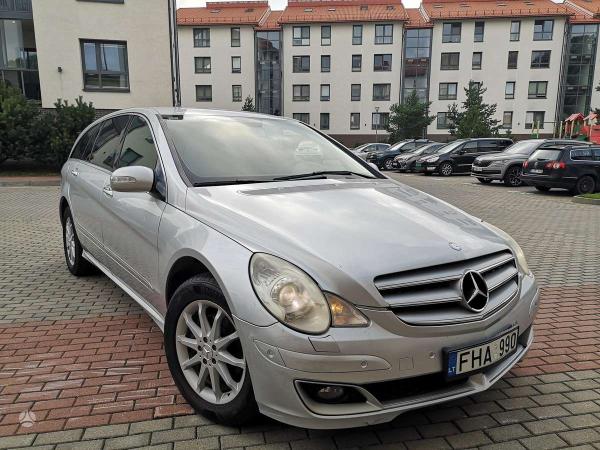 Pelēks Mercedes-Benz R 320 2007 Klaipėda, ar dzinēja tilpumu 3.00 L un nobraukumu 289 tūkst. km par 3700 €, foto 4 vietnē AUTOMOTO.COM.LV