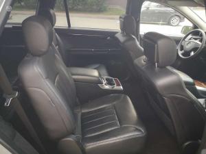 Pelēks Mercedes-Benz R 320 2007 Klaipėda, ar dzinēja tilpumu 3.00 L un nobraukumu 289 tūkst. km par 3700 €, foto 12 vietnē AUTOMOTO.COM.LV