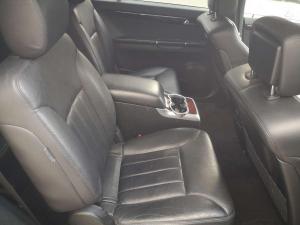 Pelēks Mercedes-Benz R 320 2007 Klaipėda, ar dzinēja tilpumu 3.00 L un nobraukumu 289 tūkst. km par 3700 €, foto 16 vietnē AUTOMOTO.COM.LV