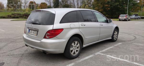 Pelēks Mercedes-Benz R 320 2007 Jēkabpils, ar dzinēja tilpumu 3.00 L un nobraukumu 412 tūkst. km par 3250 €, foto 6 vietnē AUTOMOTO.COM.LV