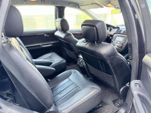 Pelēks Mercedes-Benz R 320 2008 Viļņa, ar dzinēja tilpumu 2.99 L un nobraukumu 325 tūkst. km par 1650 €, foto 7 vietnē AUTOMOTO.COM.LV