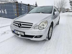 Grey Mercedes-Benz R 320 2006 in Kaunas, with an engine capacity of 3.00 L and mileage of 310 thousand km for 3650 €, photo 3 on AUTOMOTO.COM.LV