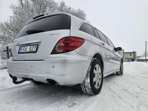 Grey Mercedes-Benz R 320 2006 in Kaunas, with an engine capacity of 3.00 L and mileage of 310 thousand km for 3650 €, photo 14 on AUTOMOTO.COM.LV