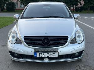 Pelēks Mercedes-Benz R 320 2006 Narva, ar dzinēja tilpumu 3.00 L un nobraukumu 496 tūkst. km par 1999 €, foto 4 vietnē AUTOMOTO.COM.LV