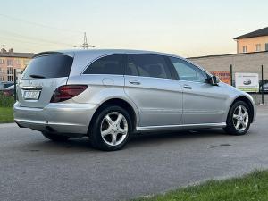 Pelēks Mercedes-Benz R 320 2006 Narva, ar dzinēja tilpumu 3.00 L un nobraukumu 496 tūkst. km par 1999 €, foto 8 vietnē AUTOMOTO.COM.LV