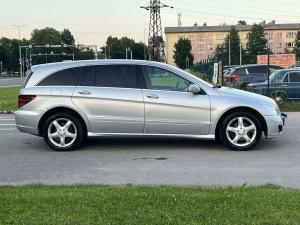 Pelēks Mercedes-Benz R 320 2006 Narva, ar dzinēja tilpumu 3.00 L un nobraukumu 496 tūkst. km par 1999 €, foto 18 vietnē AUTOMOTO.COM.LV