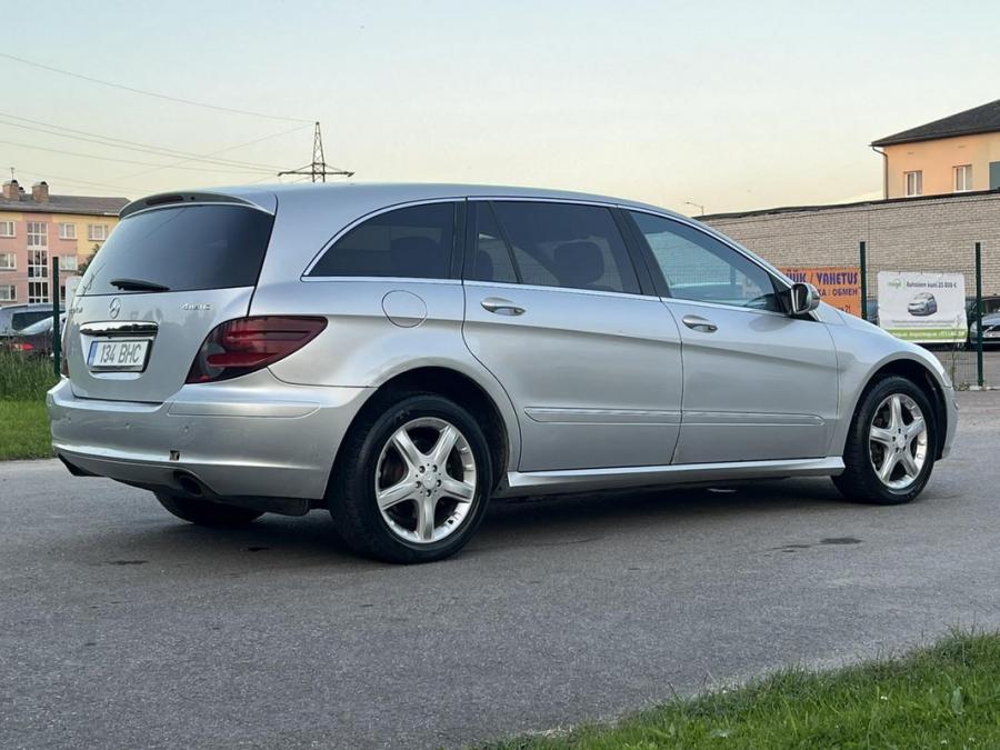 Pelēks Mercedes-Benz R 320 2006 Narva, ar dzinēja tilpumu 3.00 L un nobraukumu 496 tūkst. km par 1999 €, foto 20 vietnē AUTOMOTO.COM.LV
