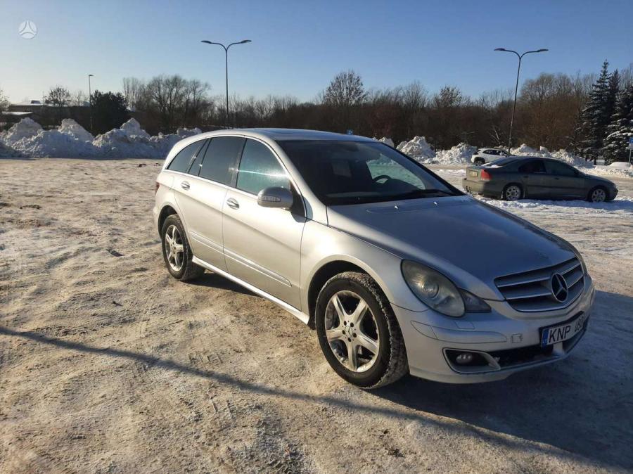 Grey Mercedes-Benz R 320 2007 in Panevezys, with an engine capacity of 3.00 L and mileage of 310 thousand km for 3900 €, photo 10 on AUTOMOTO.COM.LV