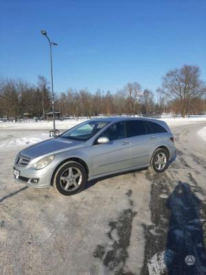 Grey Mercedes-Benz R 320 2007 in Panevezys, with an engine capacity of 3.00 L and mileage of 310 thousand km for 3900 €, photo 18 on AUTOMOTO.COM.LV