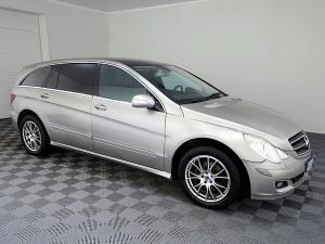 Pelēks Mercedes-Benz R 320 2007 Tallina, ar dzinēja tilpumu 3.00 L un nobraukumu 319 tūkst. km par 1999 €, foto  vietnē AUTOMOTO.COM.LV