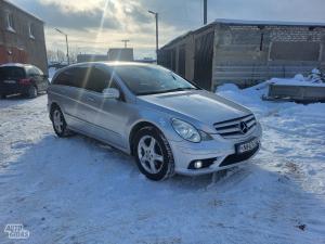 Pelēks Mercedes-Benz R 320 2008 Mažeikiai, ar dzinēja tilpumu 3.00 L un nobraukumu 360 tūkst. km par 4750 €, foto  vietnē AUTOMOTO.COM.LV