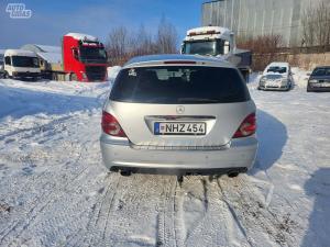 Pelēks Mercedes-Benz R 320 2008 Mažeikiai, ar dzinēja tilpumu 3.00 L un nobraukumu 360 tūkst. km par 4750 €, foto 6 vietnē AUTOMOTO.COM.LV