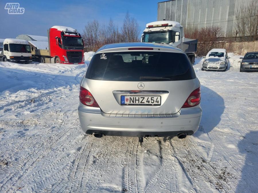 Pelēks Mercedes-Benz R 320 2008 Mažeikiai, ar dzinēja tilpumu 3.00 L un nobraukumu 360 tūkst. km par 4750 €, foto 6 vietnē AUTOMOTO.COM.LV