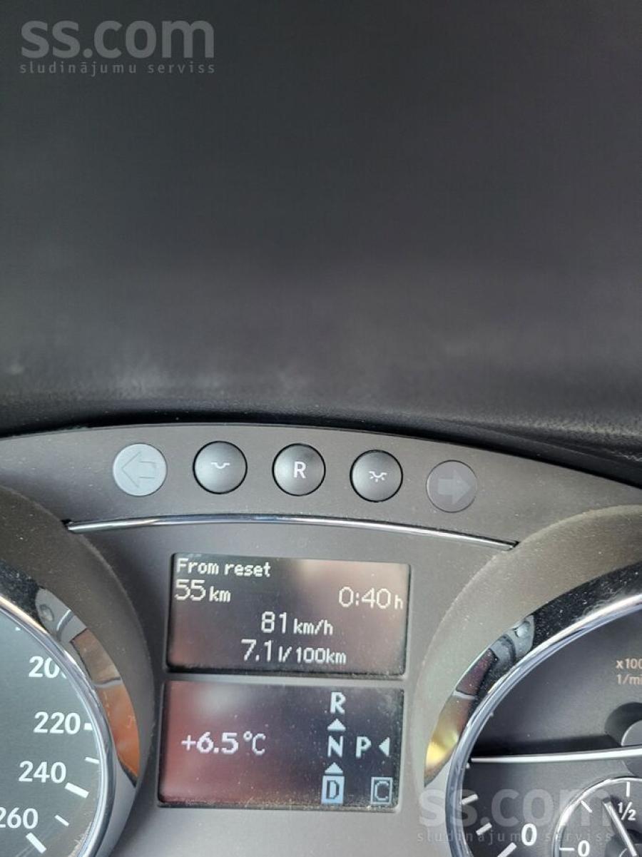 Grey Mercedes-Benz R 320 2008 in Riga, with an engine capacity of 3.00 L and mileage of 0 thousand km for 6500 €, photo 11 on AUTOMOTO.COM.LV