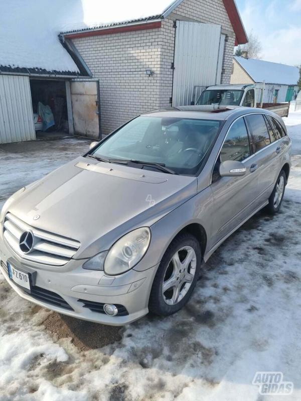 Grey Mercedes-Benz R 320 2009 in Anyksciai, with an engine capacity of 3.00 L and mileage of 370 thousand km for 2750 €, photo 1 on AUTOMOTO.COM.LV