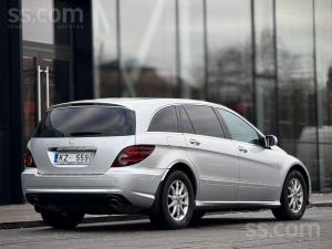Mercedes-Benz R 320 2007 in Riga, with an engine capacity of 3.00 L and mileage of 349 thousand km for 4990 €, photo 4 on AUTOMOTO.COM.LV