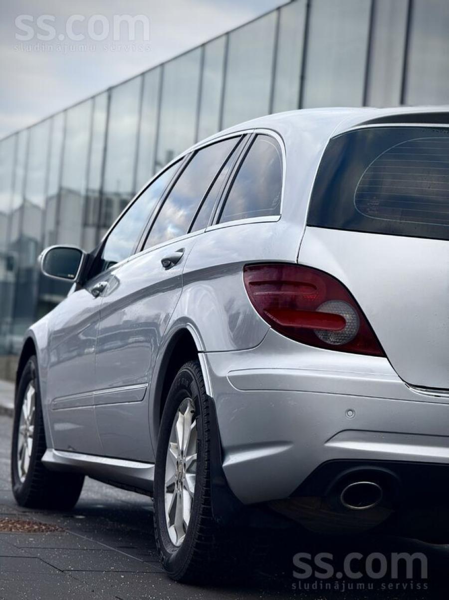 Mercedes-Benz R 320 2007 in Riga, with an engine capacity of 3.00 L and mileage of 349 thousand km for 4990 €, photo 9 on AUTOMOTO.COM.LV