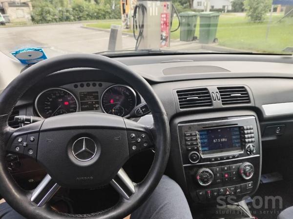 Mercedes-Benz R 320 2007 Cēsis, ar dzinēja tilpumu 3.00 L un nobraukumu 354 tūkst. km par 7990 €, foto 5 vietnē AUTOMOTO.COM.LV