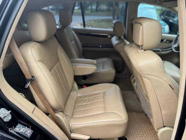 Mercedes-Benz R 320 2007 in Narva, with an engine capacity of 3.00 L and mileage of 378 thousand km for 3200 €, photo 2 on AUTOMOTO.COM.LV