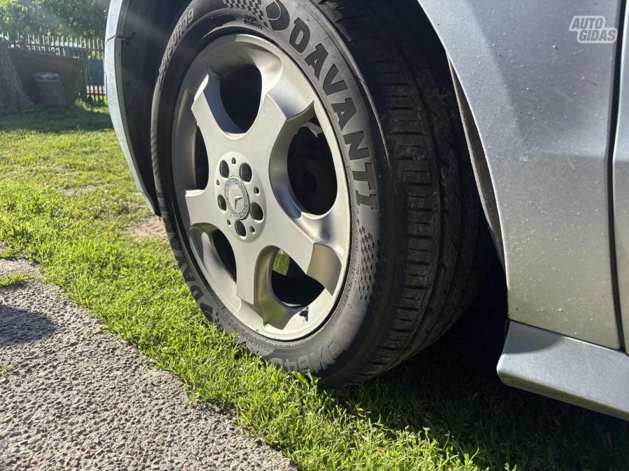 Mercedes-Benz R 320 2006 Kauņa, ar dzinēja tilpumu 3.00 L un nobraukumu 399 tūkst. km par 2200 €, foto 8 vietnē AUTOMOTO.COM.LV