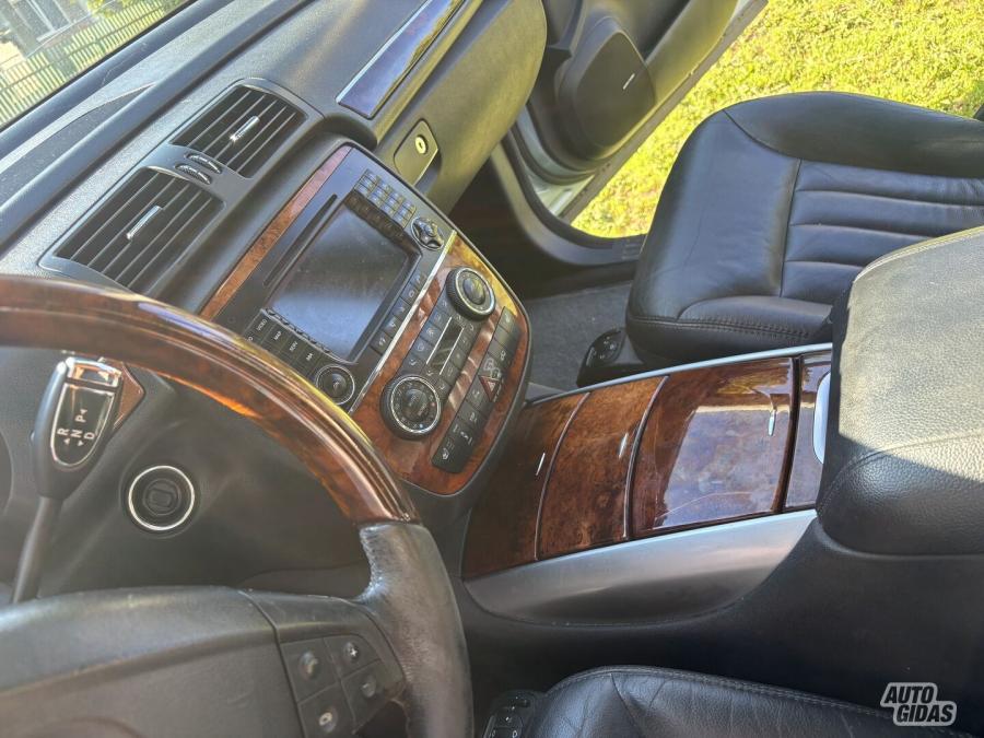 Mercedes-Benz R 320 2006 Kauņa, ar dzinēja tilpumu 3.00 L un nobraukumu 399 tūkst. km par 2200 €, foto 13 vietnē AUTOMOTO.COM.LV